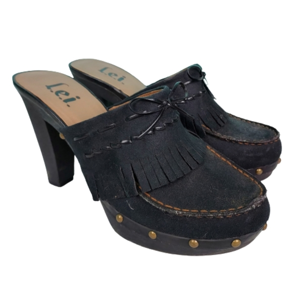 lei | Shoes | Lei 9s Vintage Platform Mary Jane Tassel Clogs Womens ...